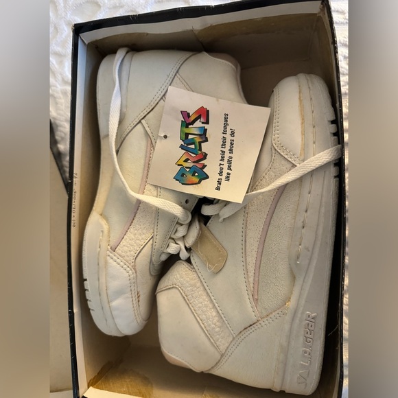 L.A. Gear | Shoes | Vintage 8s 90s La Gear Brats High Top Sneakers ...